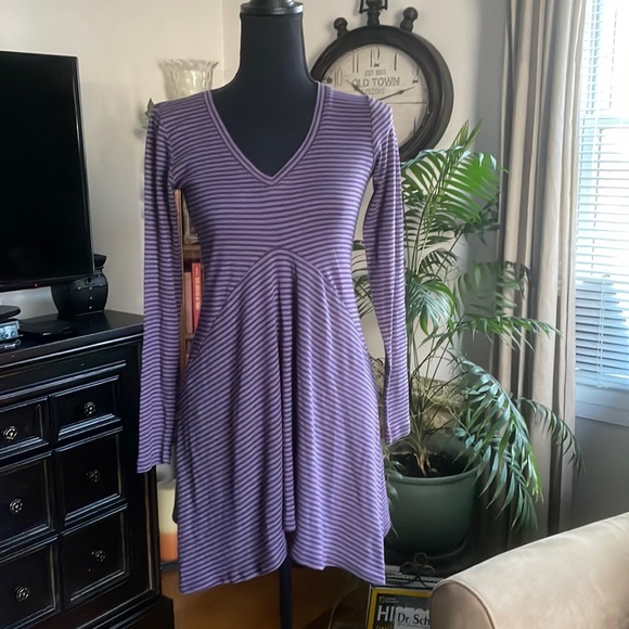 CAbi | Tops | Cabi Tunic Top | Poshmark
